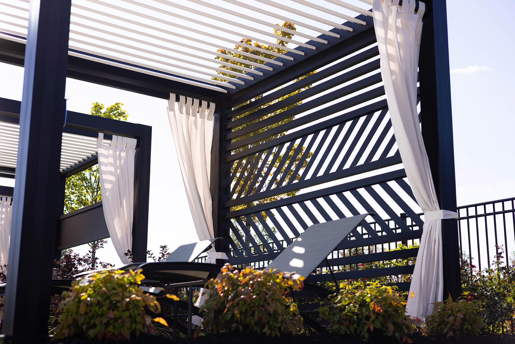 Restaurant & Commercial Pergolas - Open Air Structures