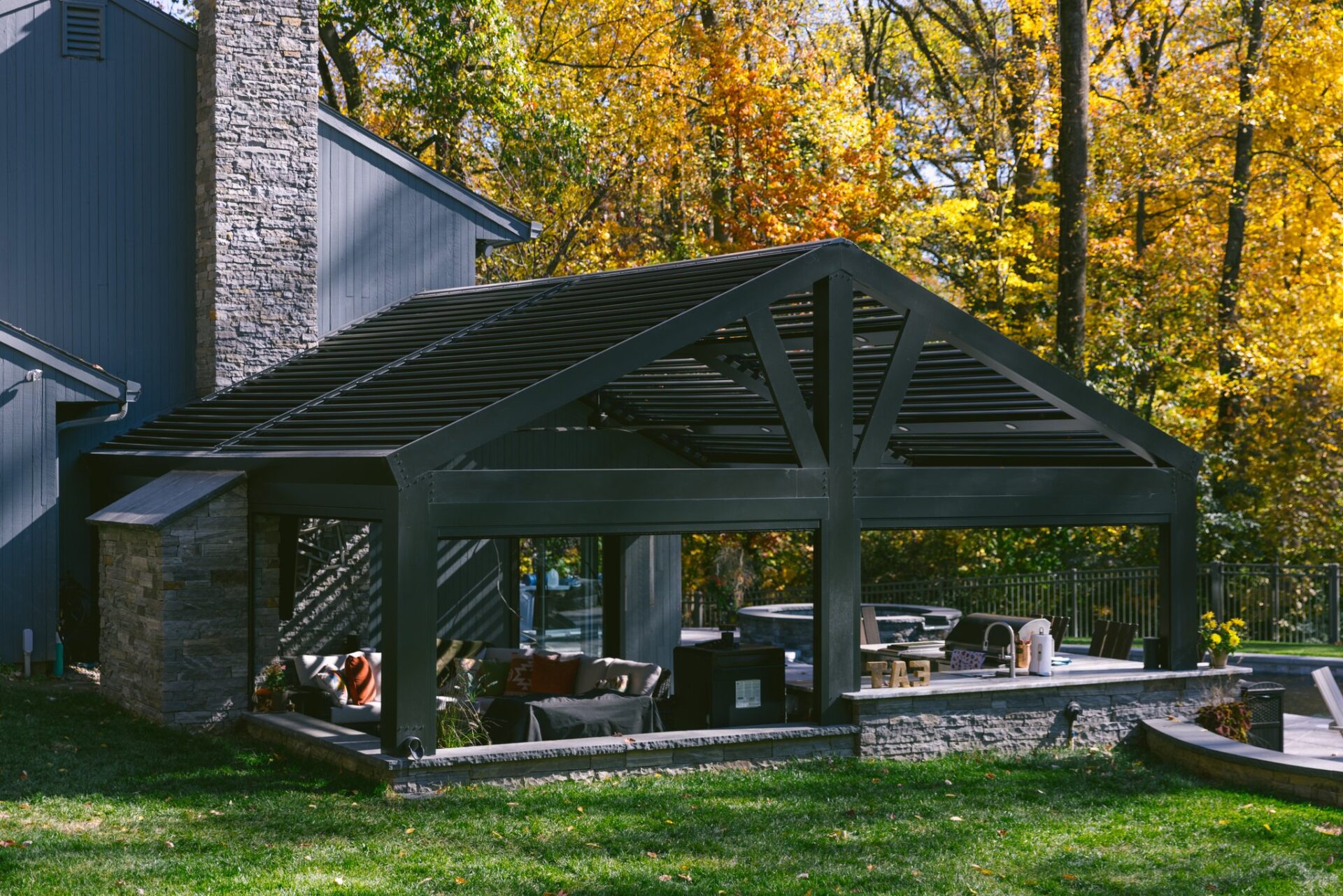 Pergola – Luxury Motorized Louvered Pergolas - Open Air Structures